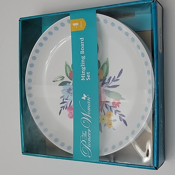 The Pioneer Woman | Dining | The Pioneer Woman Wine Mingling Board Set ...